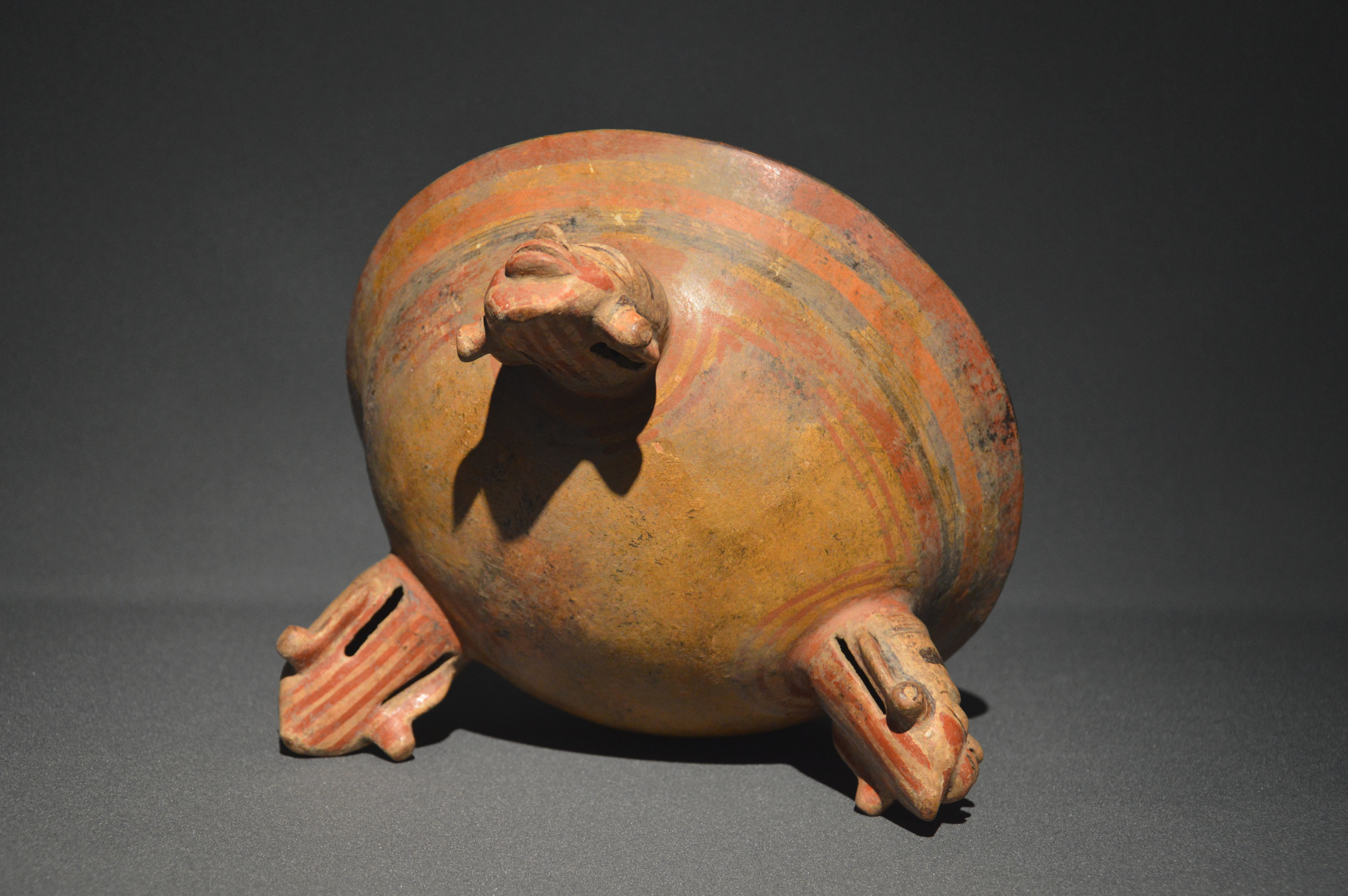 Costa Rica, Important Polychrome Tripod Cup, Guanacaste culture, 800 ...