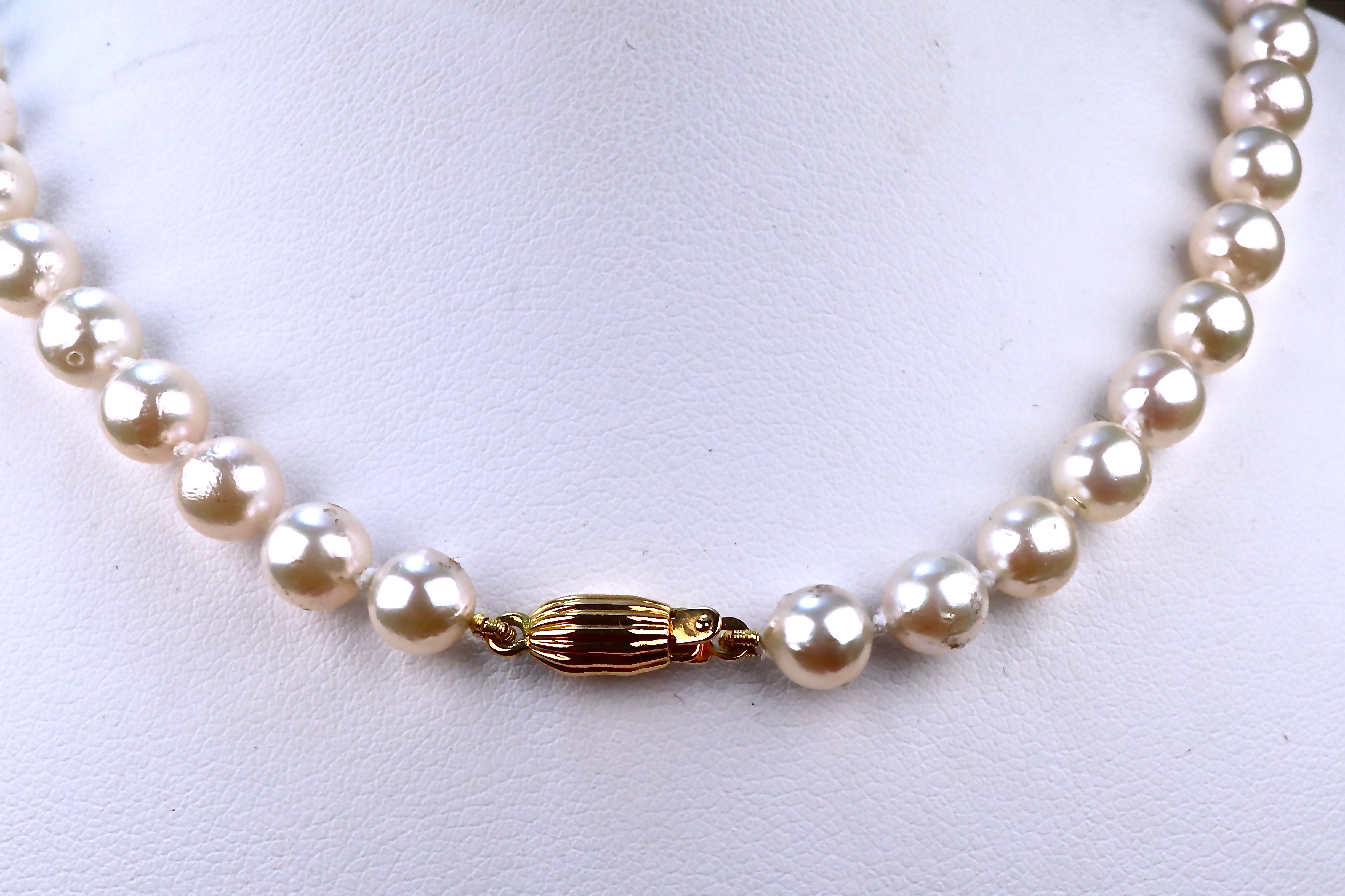 Collier Chocker de perles de culture Akoya du Japon - Bijoux et montres ...