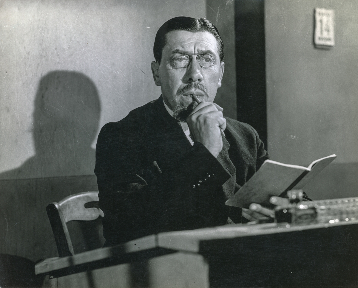 Fernandel dans le film Topaze, 1951 - Photographie argentique ...