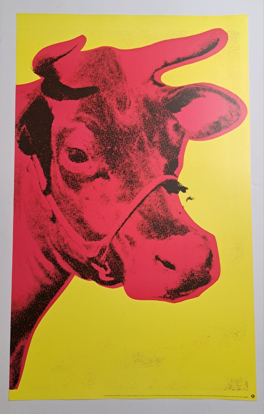Andy Warhol, Cow poster (yellow and fuchsia), 1992 - Art contemporain ...